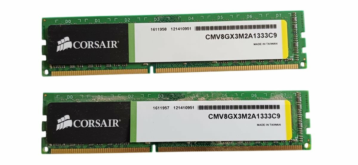Оперативная память Corsair DDRIII 8Gb