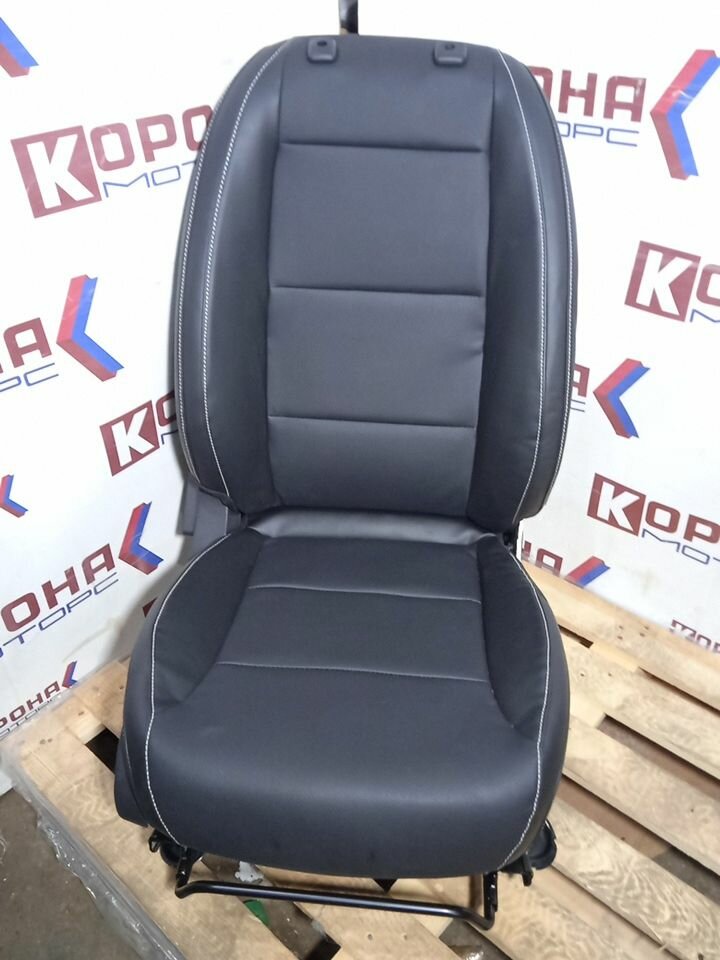Сиденье переднее правое в сборе (пассажирское) Lifan X70