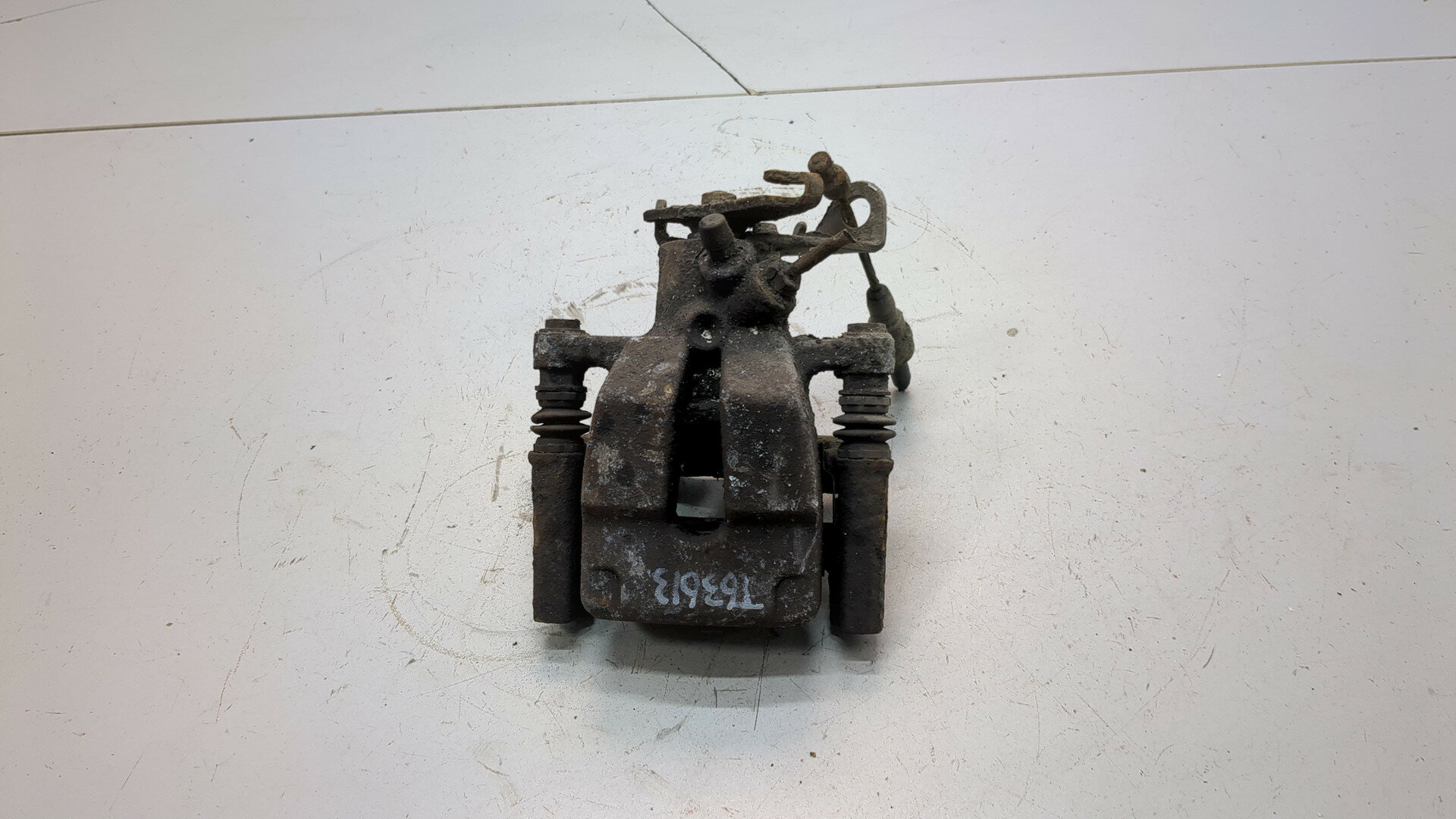 Суппорт правый задний Renault Megane 3 Б/У