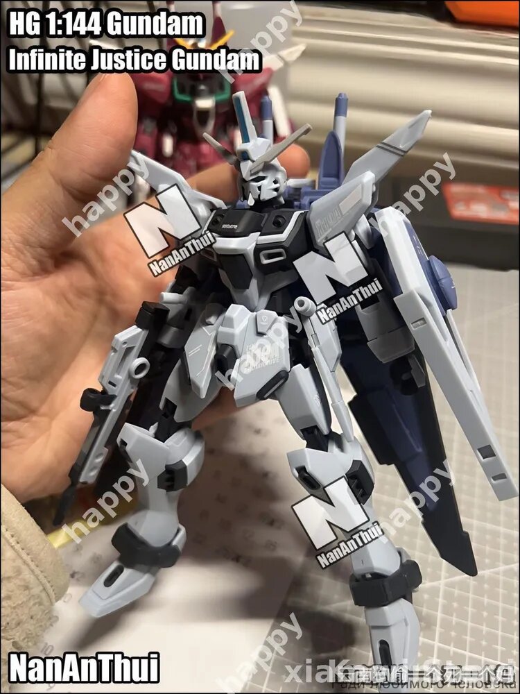 Эксклюзивная высококачественная модель HG 1:144 Infinite Justice Gundam, комплектуемая бесплатными наклейками