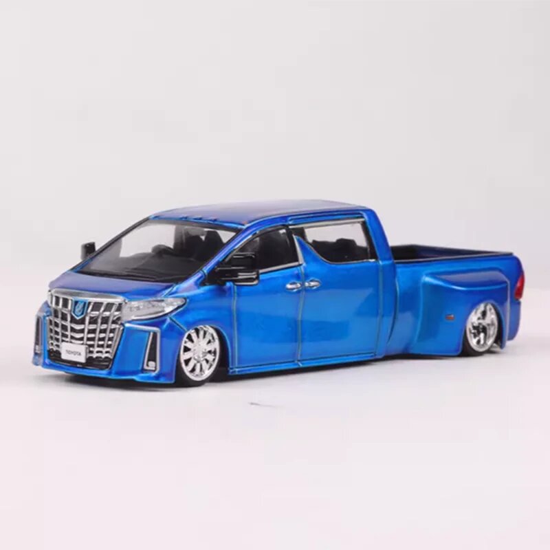 Коллекционная модель автомобиля HYINUO GCD 1:64 Alphard Super Dually из металла D