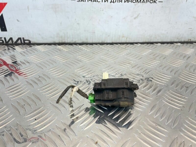 Сервопривод заслонки печки Peugeot 4007 2008 647902 GP 4B12 (с пробегом)