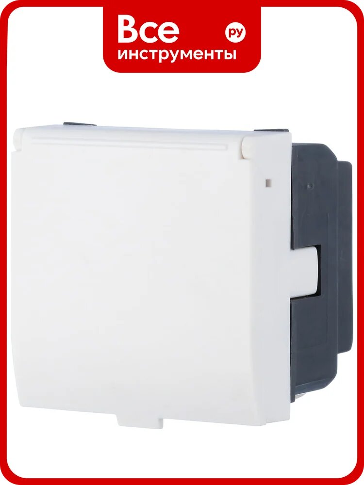 Розетка LK Studio с заземляющим контактом, шторками и крышкой, белый LK45 851504-1, белый