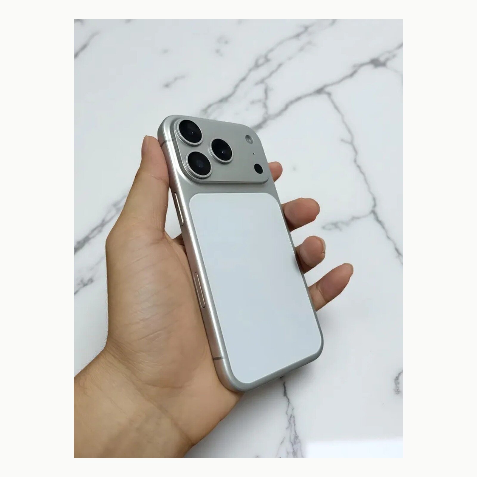 Муляж телефона iPhone 17 Pro Max с логотипом, белый, слоновая кость, ABS пластик, Стекло, Пластик, 163x78x8.7 мм, 231 г — фото 1