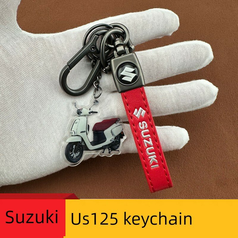 Классический кожаный брелок Suzuki US125 с белым подвесом, красный брелок для мотоциклов
