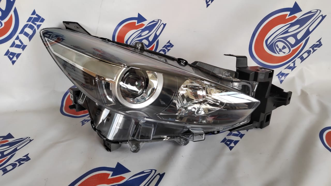 Фара правая MAZDA 3 BM 16-19 с корректором