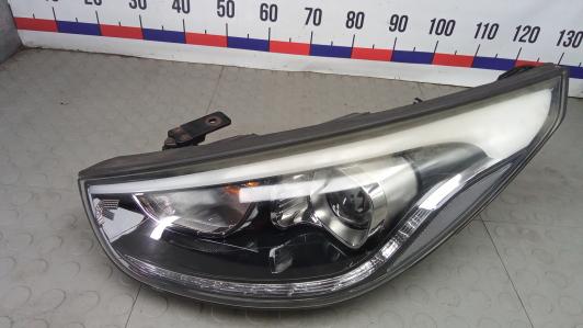 Фара левая HYUNDAI IX35 1