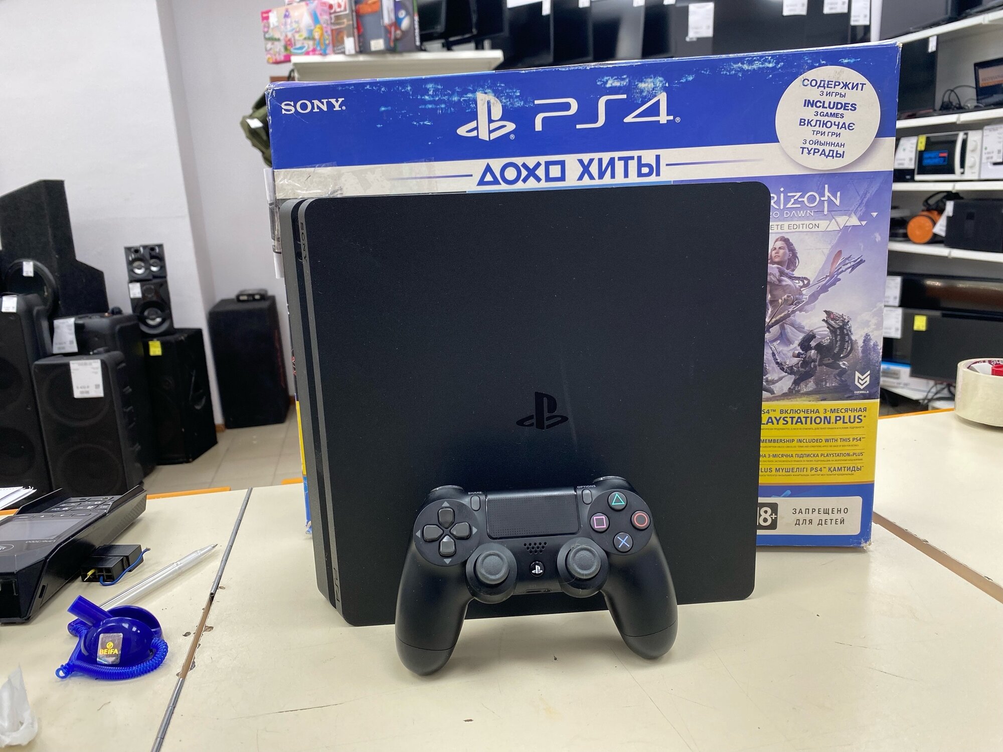 Игровая приставка Sony PlayStation 4 Slim 1Tb, Black, ps4, уцененный товар