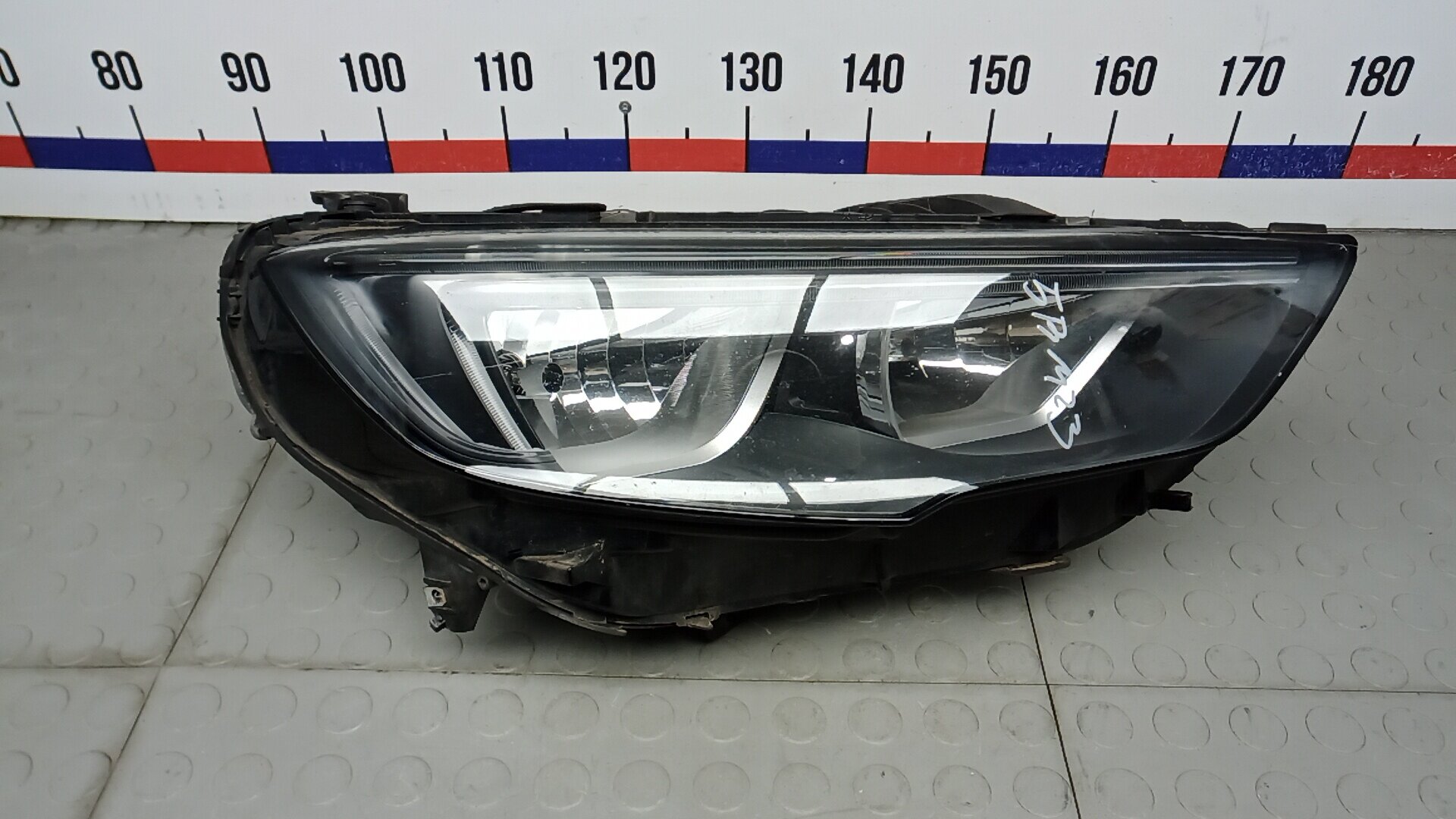 Фара правая OPEL INSIGNIA 2