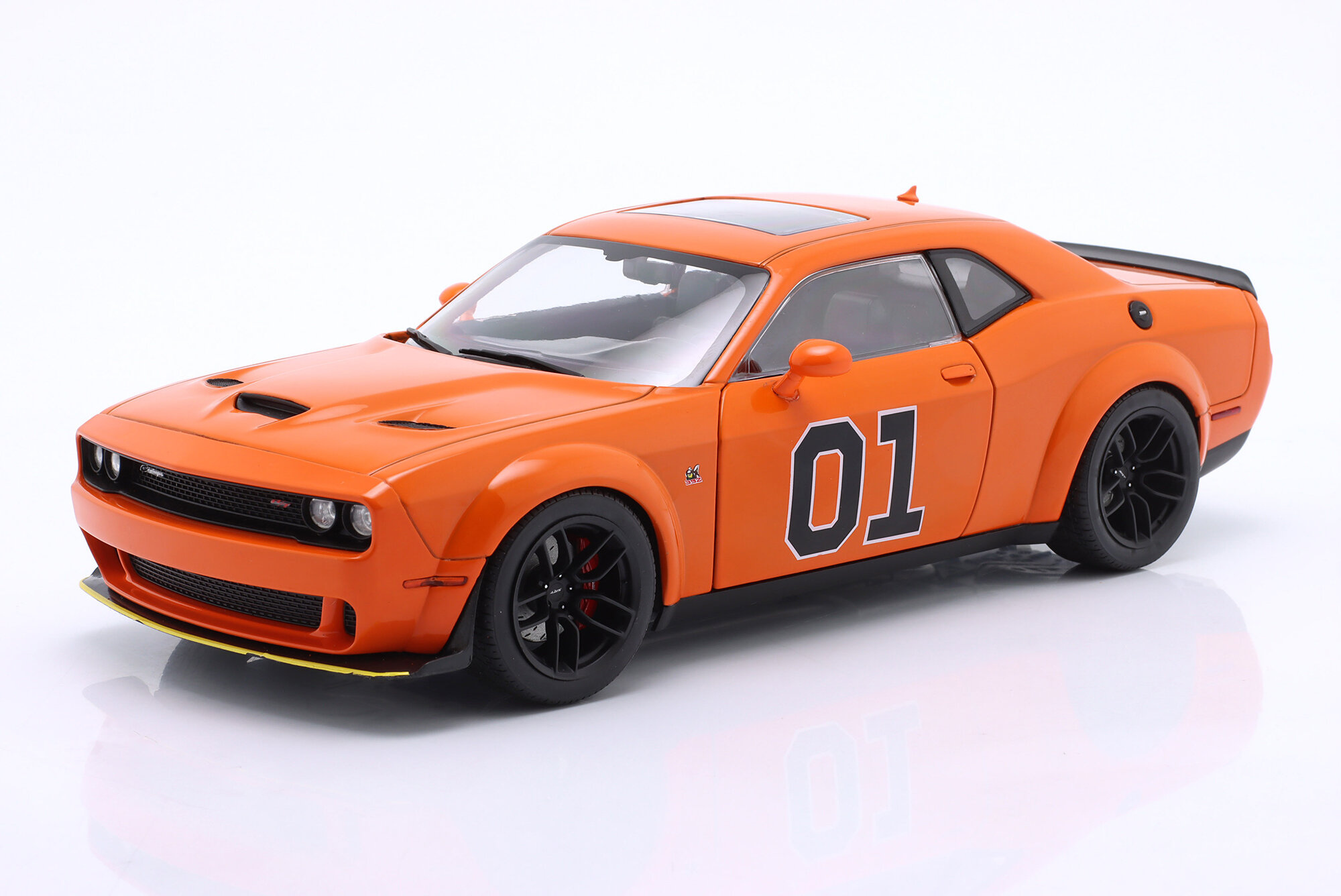 Модель коллекционная SOLIDO Dodge challenger rt tribute dukes of hazzard 2023 orange