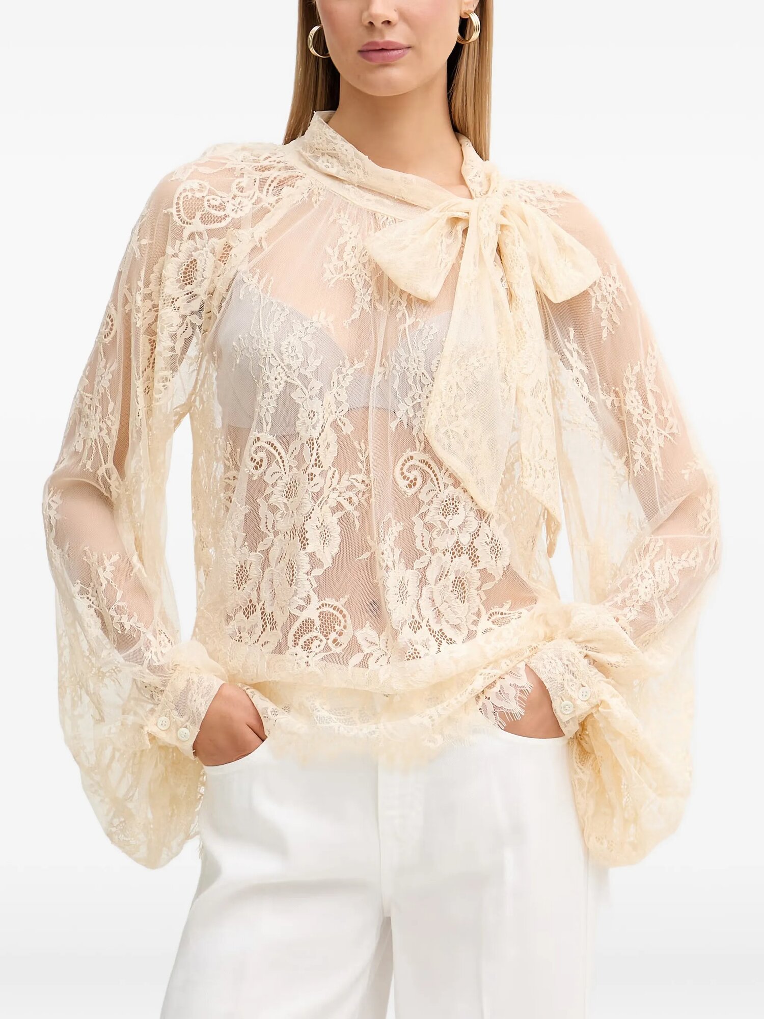Блуза Bow-detail floral-lace blouse