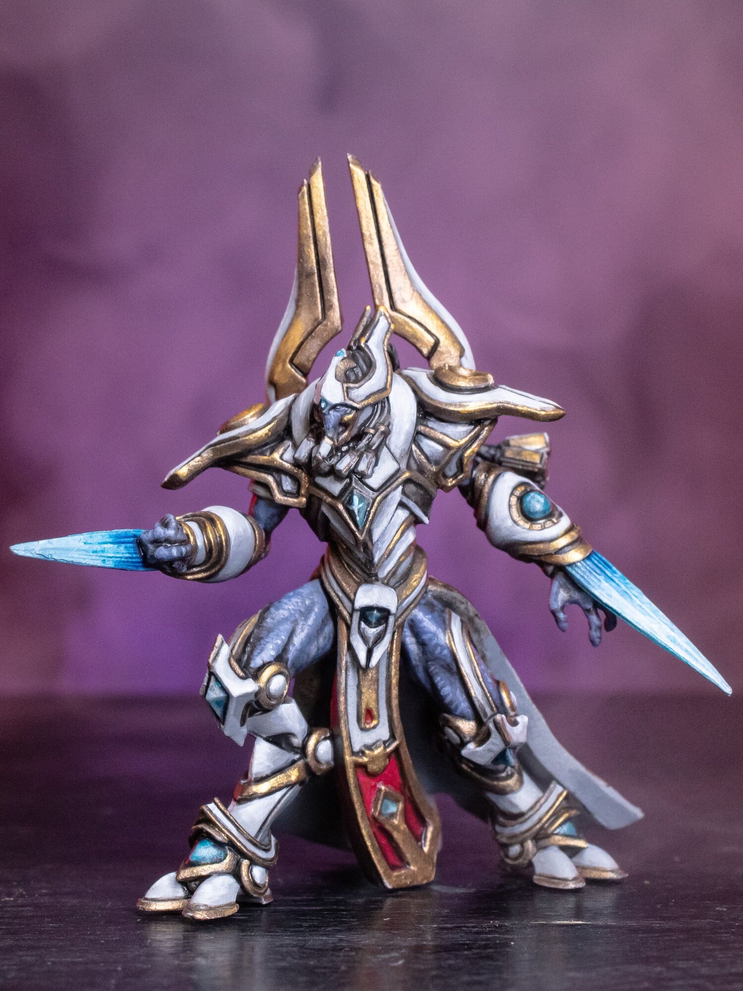Артанис металлическая коллекционная фигурка роспись / Artanis StarCraft