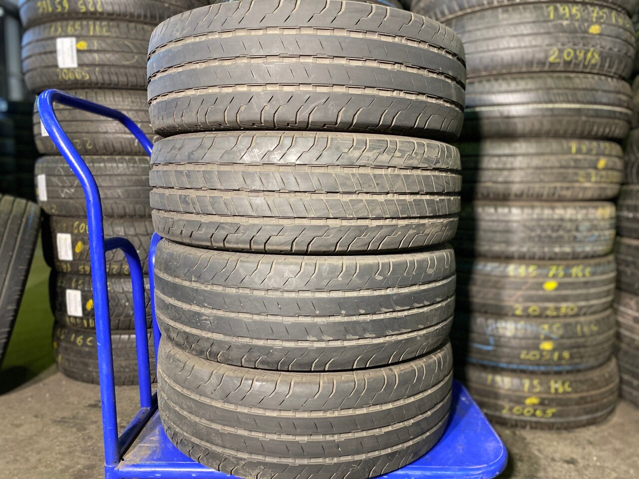 Шины Continental ContiVanContact 100 215/65R16C 109R