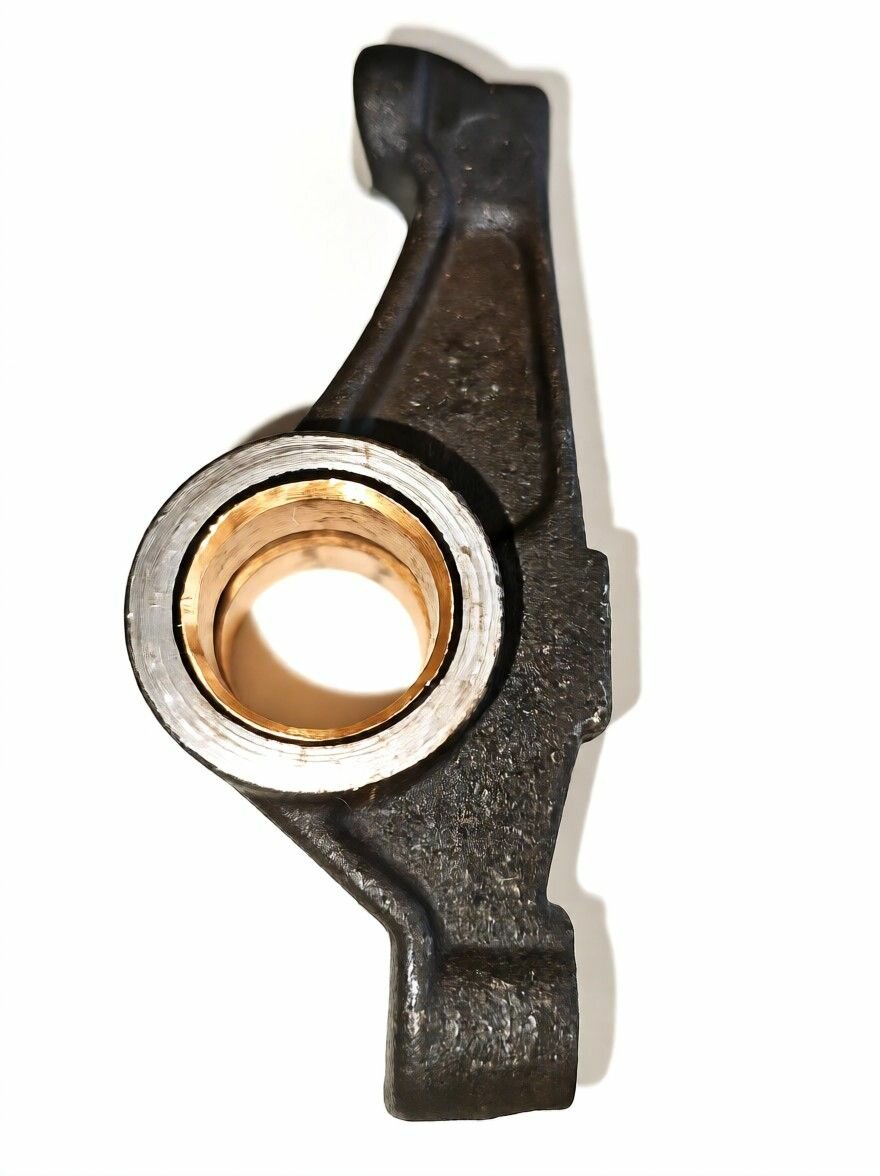 Коромысло клапана для ЗИЛ-5301, Д-240 в сборе со втулкой 50-1007212-А4