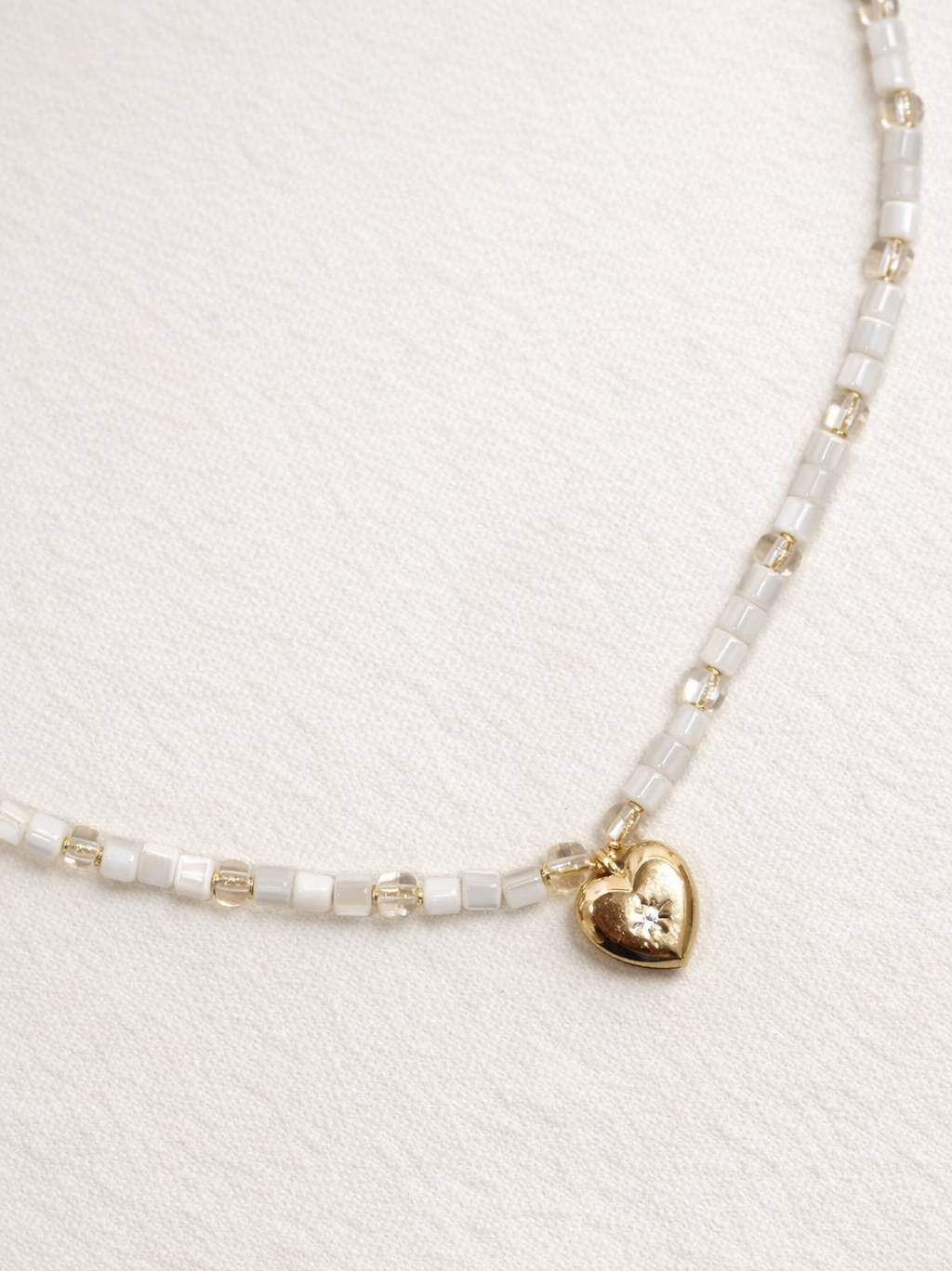 Чокер, перламутр