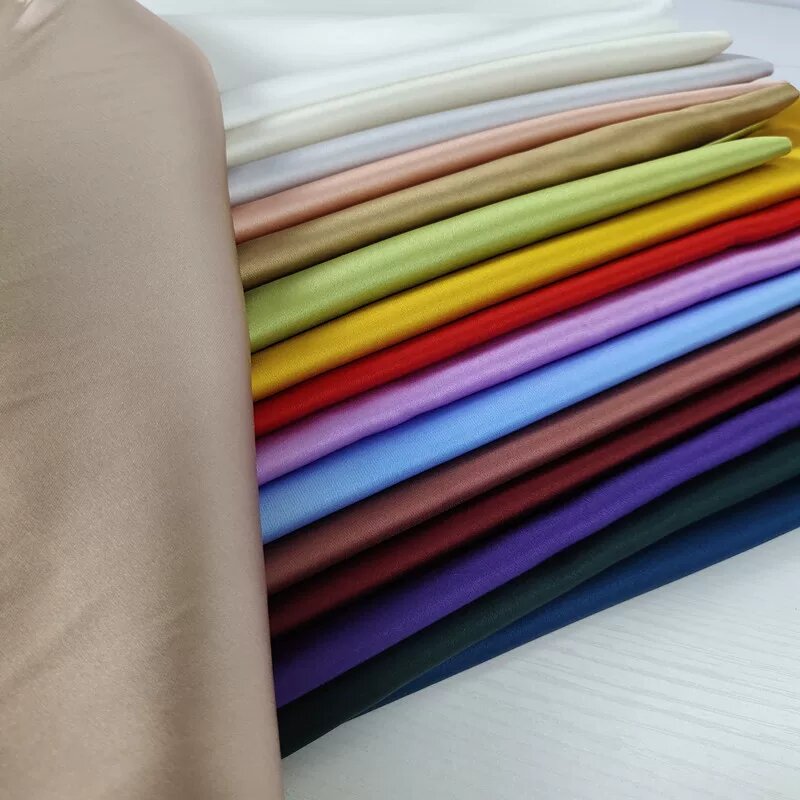 Тонкая имитация ацетатного сатина, слегка эластичная ткань из ледяного шелка для платьев, фоновая ткань для декора