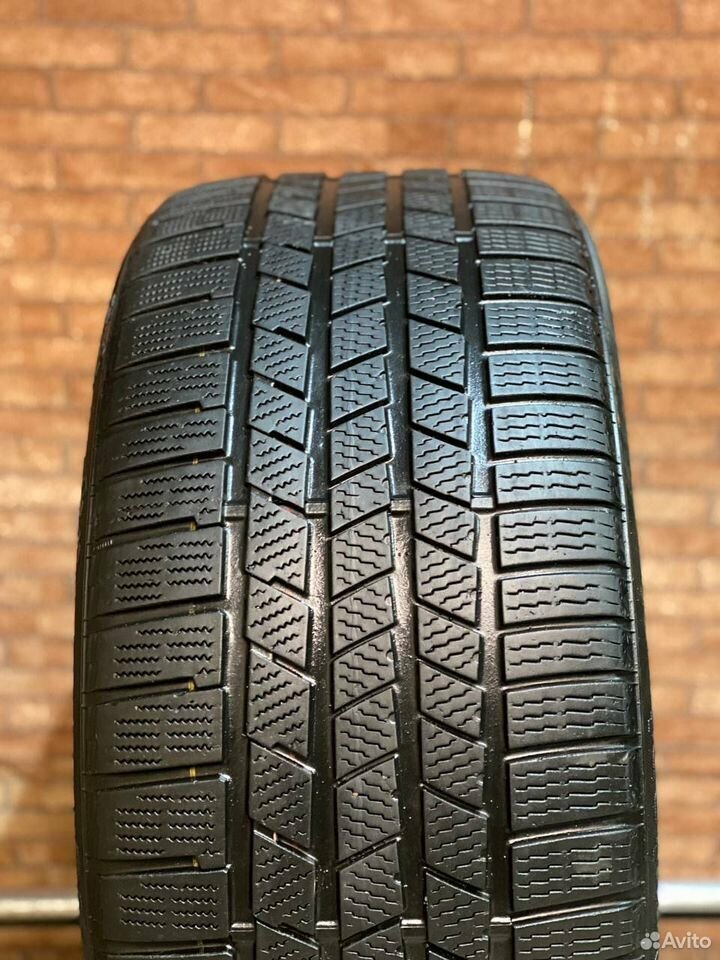 Continental ContiCrossContact Winter 295/35 R21