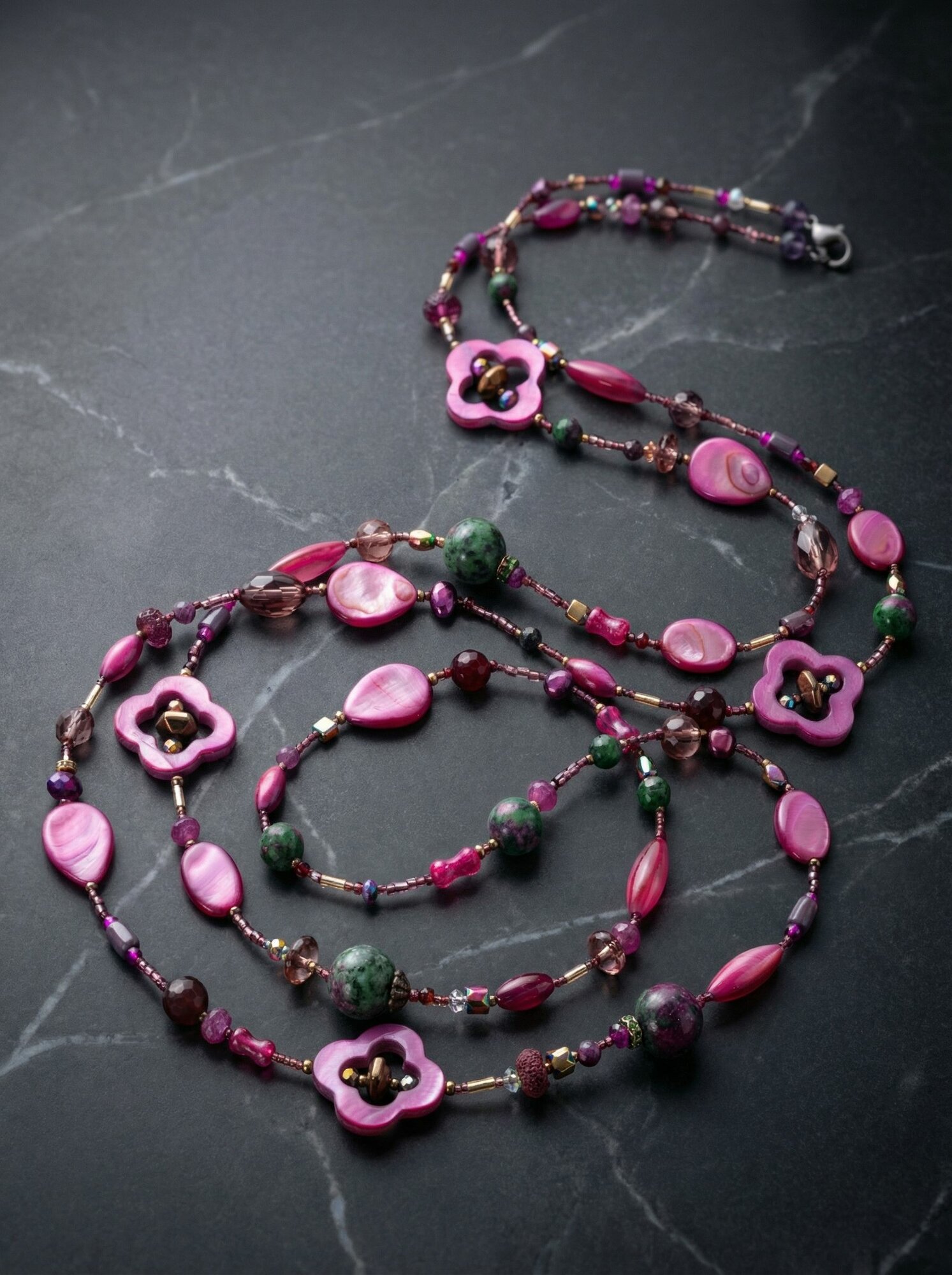 Бусы, жемчуг культивированный, перламутр