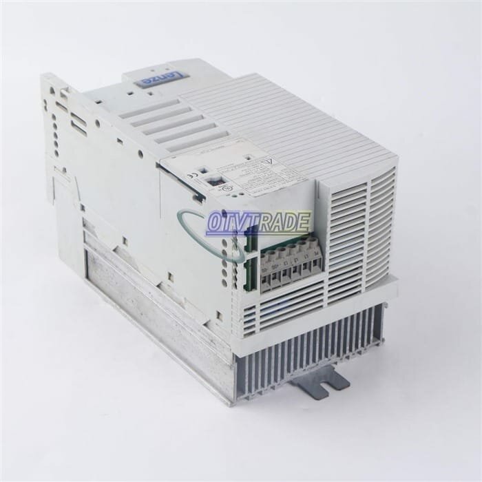 Модуль Tested Lenze Inverter E82EV752-4C200