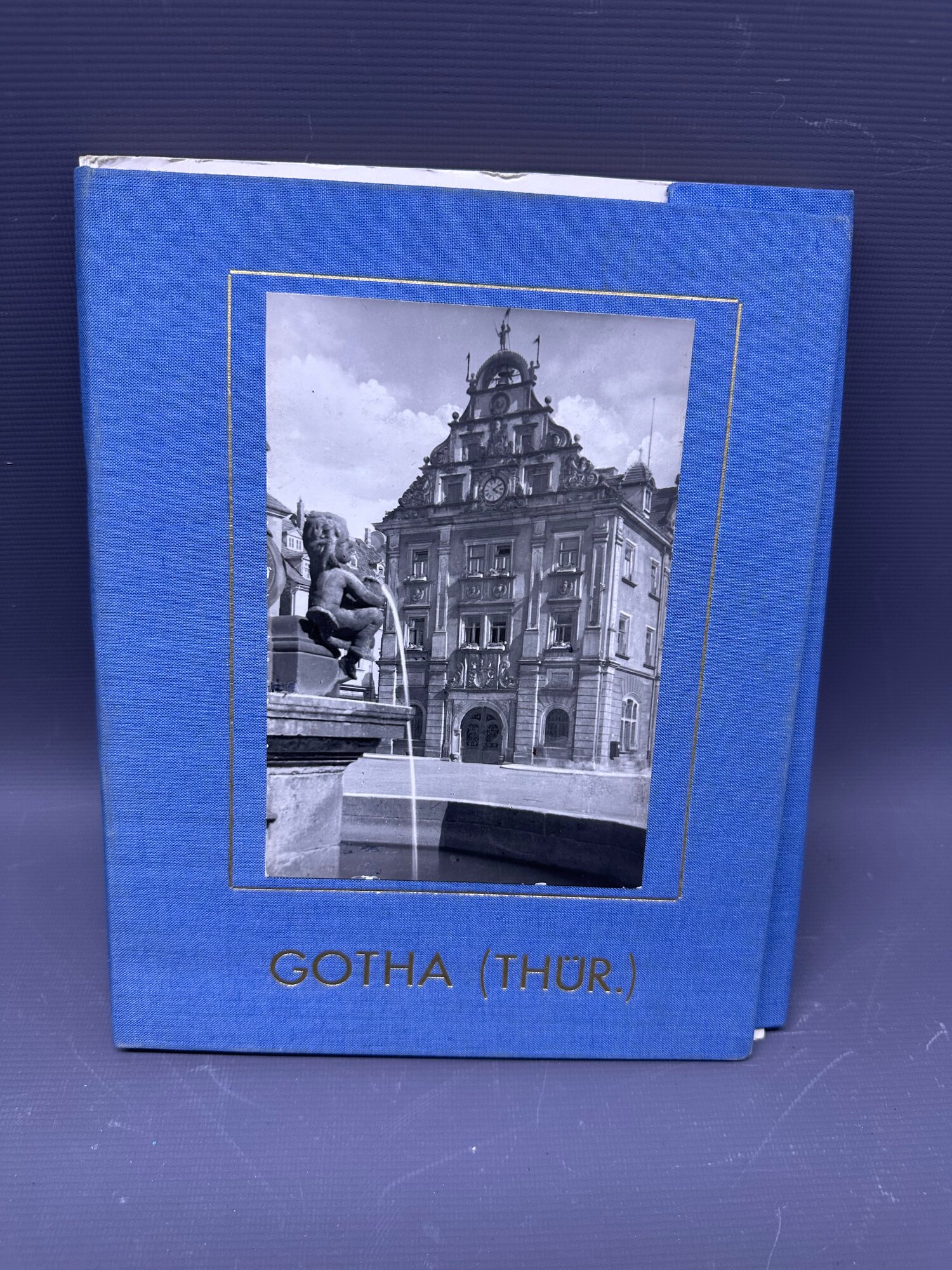 Фотоальбом сувенирный Gotha (Thur), твердый переплет синего цвета