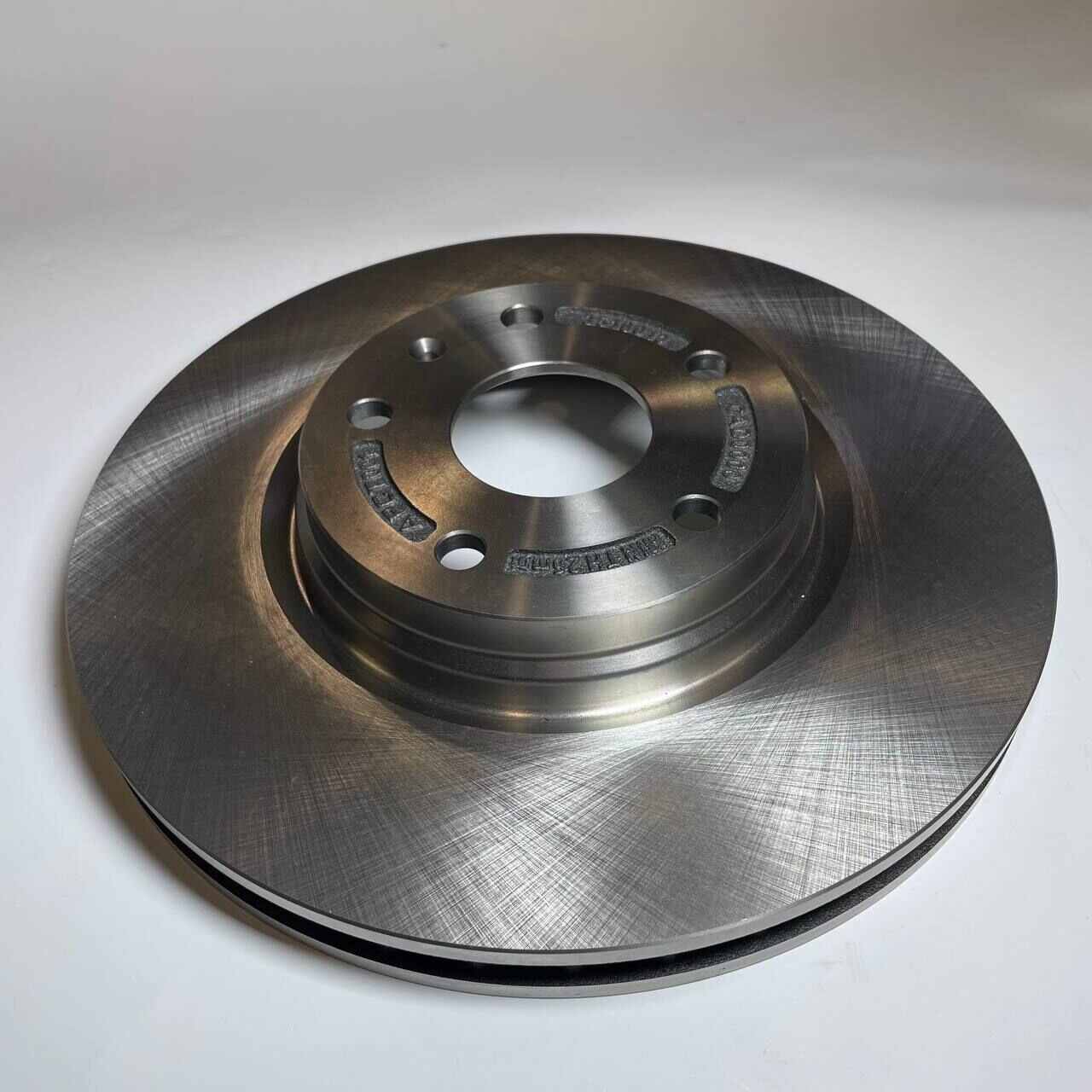 Диск тормозной передний GAC M8 [2.0 16V 8 AT минивэн 4X2 Turbo] 3510010CAD0100