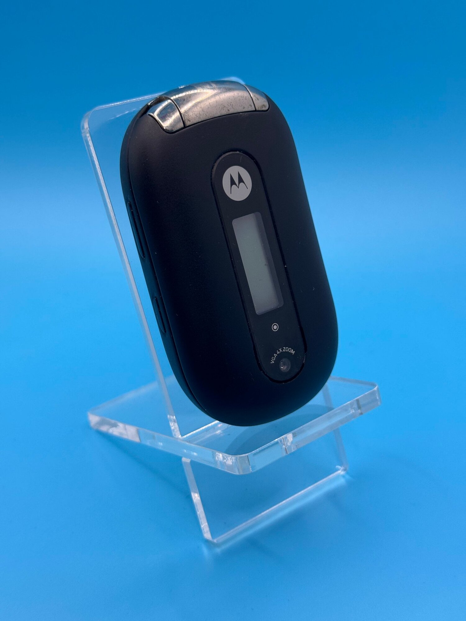 Мобильный телефон Motorola PEBL U6