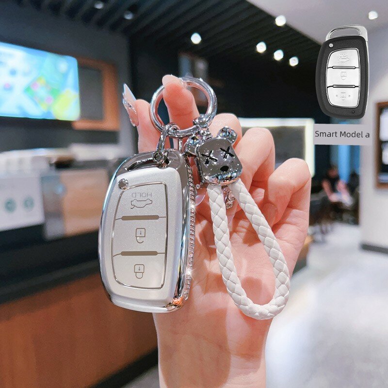 Премиум держатель для ключей Hyundai A-Style с белым диамантовым эффектом и медвежьим шнуром для моделей Elantra iX25