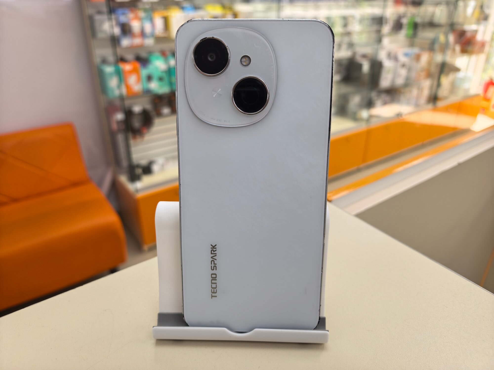 Смартфон Tecno Spark Go 1 64Gb/3Gb БУ уценка