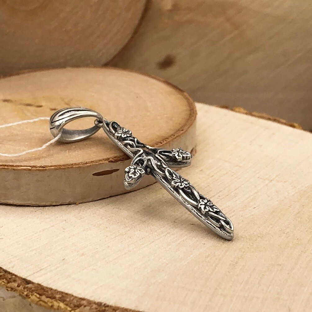 Крестик, серебро, 925 проба, чернение, оксидирование, фианит