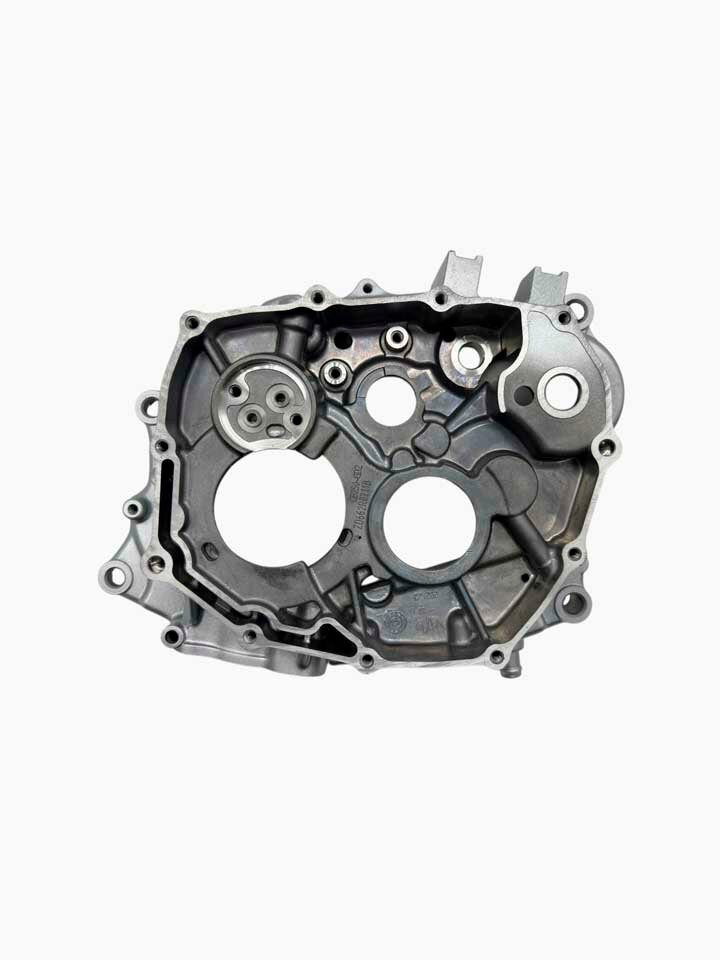 Картер двигателя правый на мотоцикл 162FMJ, 165FMM (CB125-250) TTR250