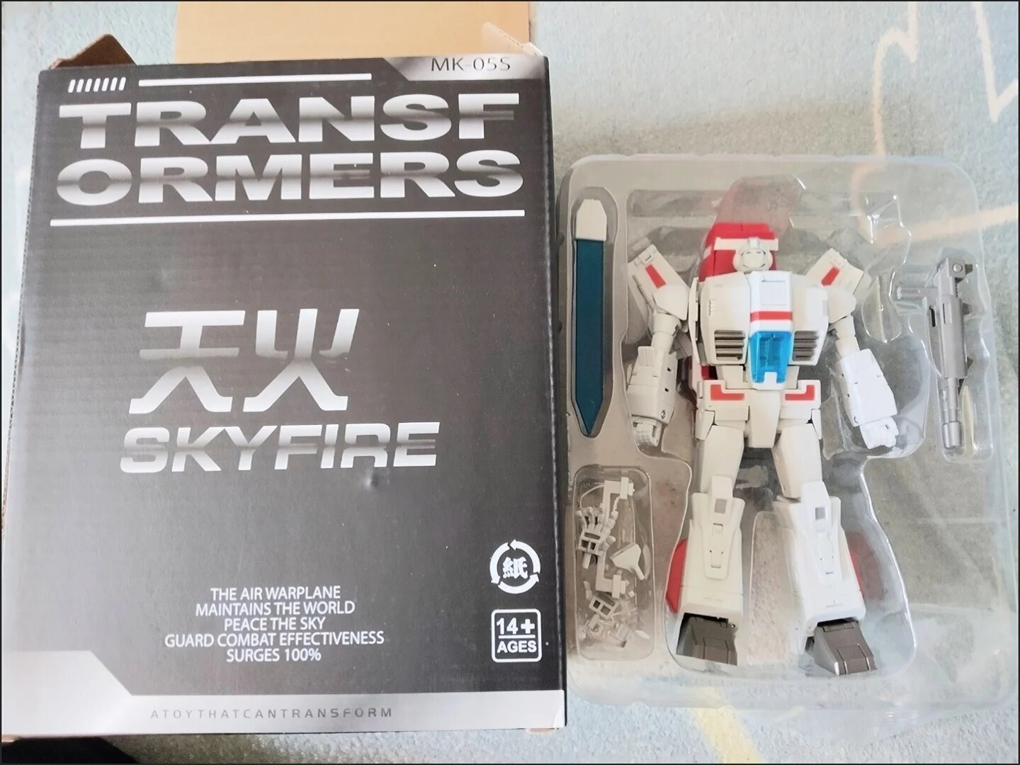 Трансформируемый робот Jetfire MK05 MIKE TOYS Skyfire MK05S KO NA H45 G1, деформируемая игрушка, фигурка