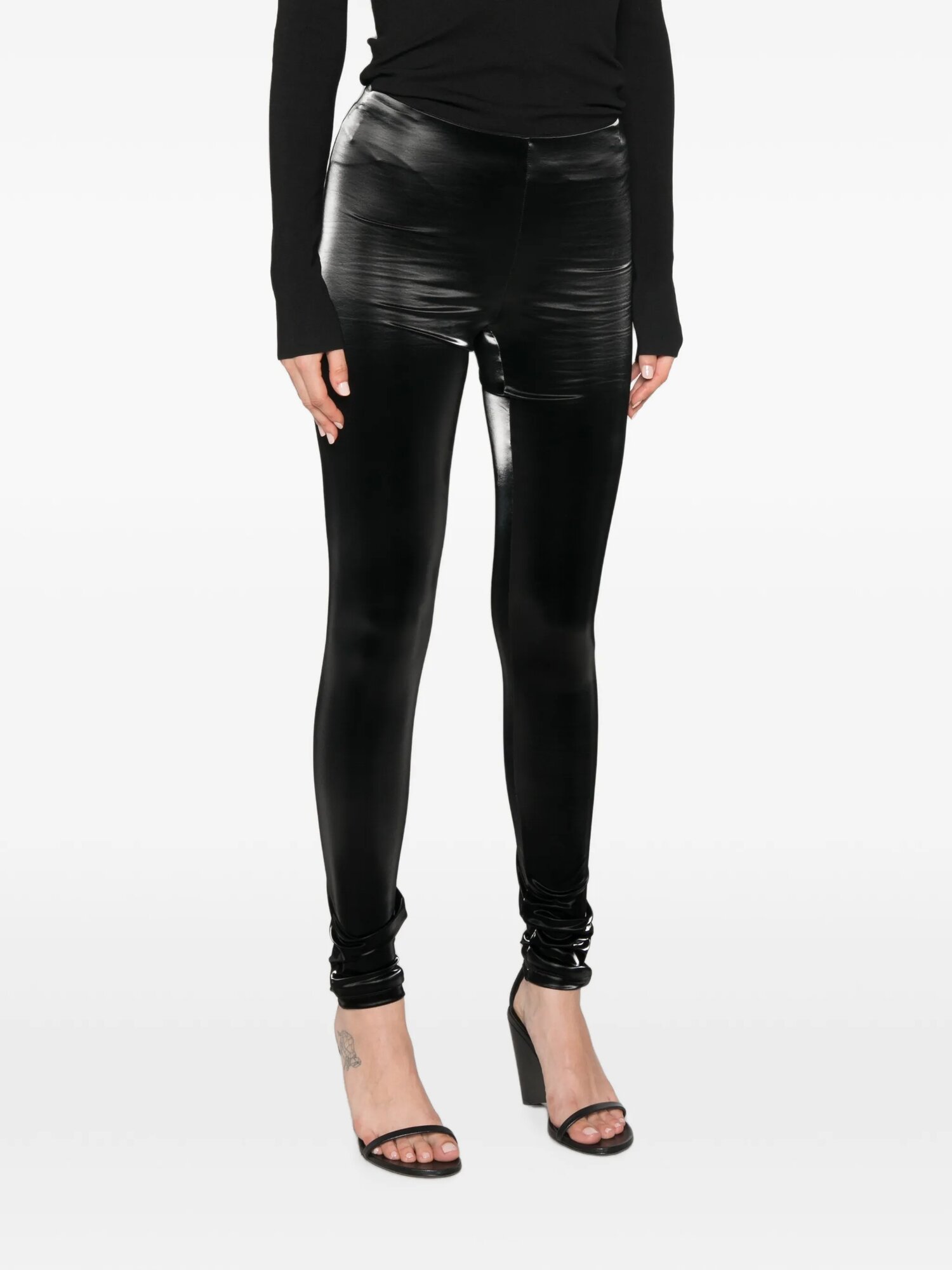 Легинсы PATRIZIA PEPE Coated leggings, размер 40 — фото 1