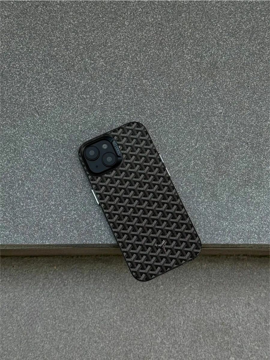 Чехол на Iphone 15 goyard — фото 1