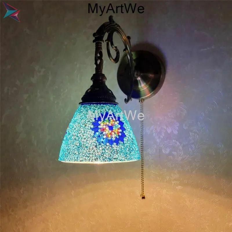 Настенный светильник