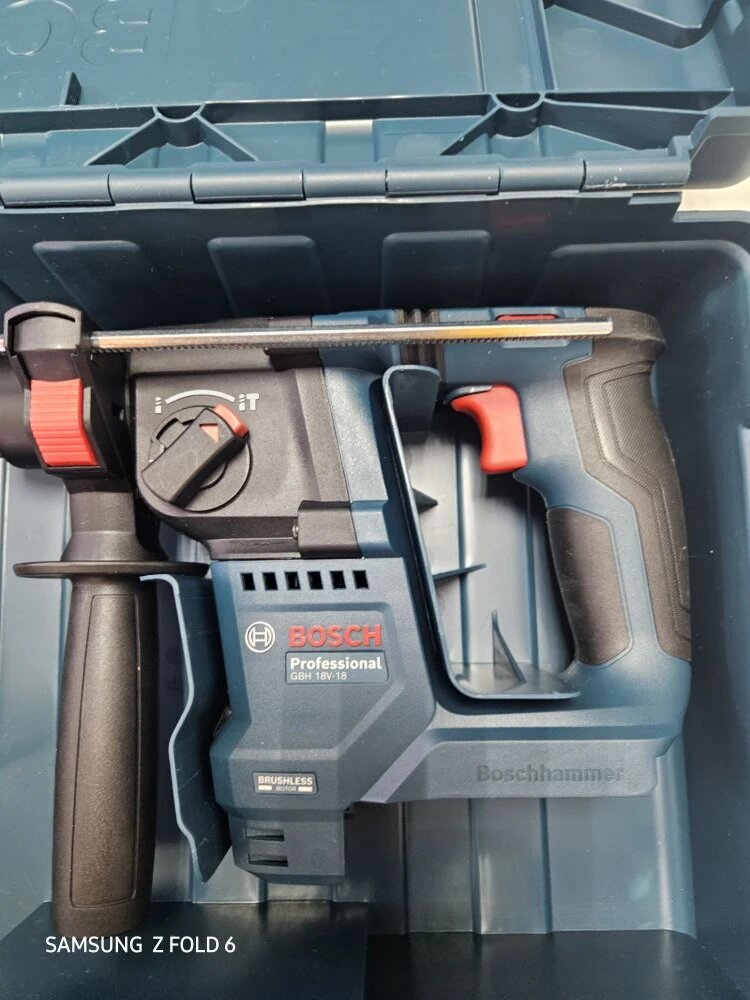 2в1 BOSCH GBH 18 V-18 Оригинал в кейсе Аккумуляторный перфоратор бесщеточная , BRUSHLESS без АКБ и ЗУ 2 режима.