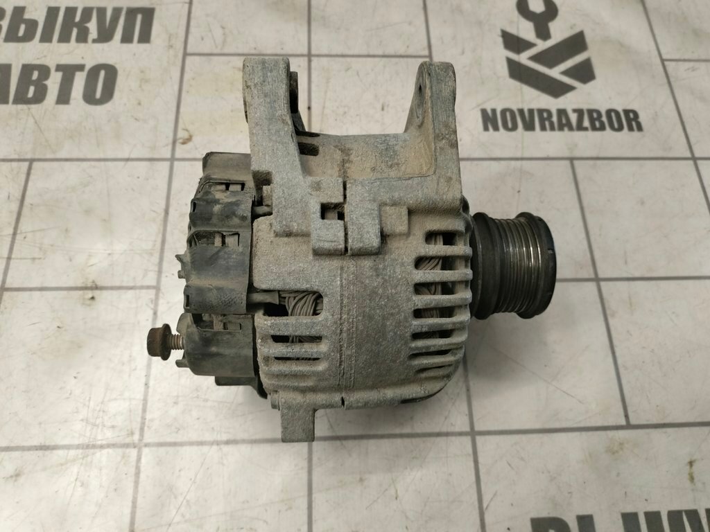 Генератор Renault Megane 2 02-09