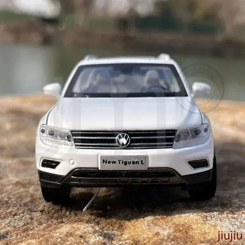 1:32 TIGUAN L Металлические модели автомобилей, игрушечные подарки для мальчиков, коллекция хобби