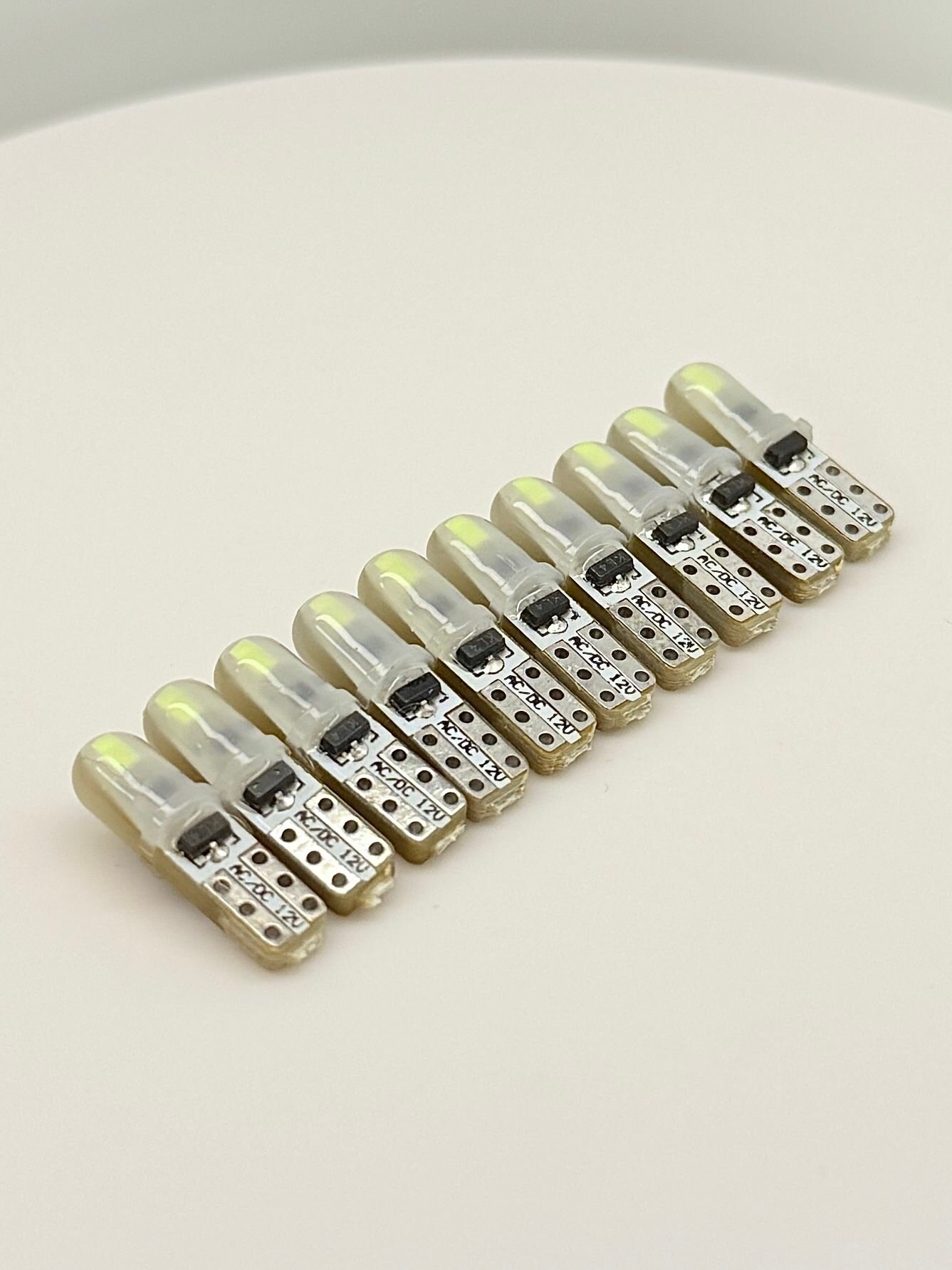 Лампы LED T5 голубые для подсветки приборной панели и кнопок W1.2W 12V 40Lm 3014 2SMD, 10 шт.