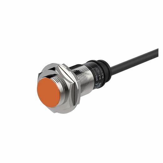 Индуктивный датчик приближения Autonics PR18-5DP, PNP но, 3-пр, 2м, 12-24В, артикул (Китай) 31030200390211