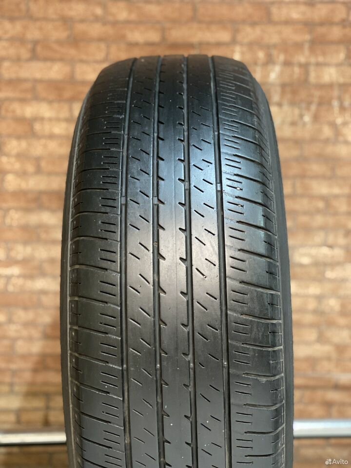 Bridgestone Dueler H/L 33 235/65 R18