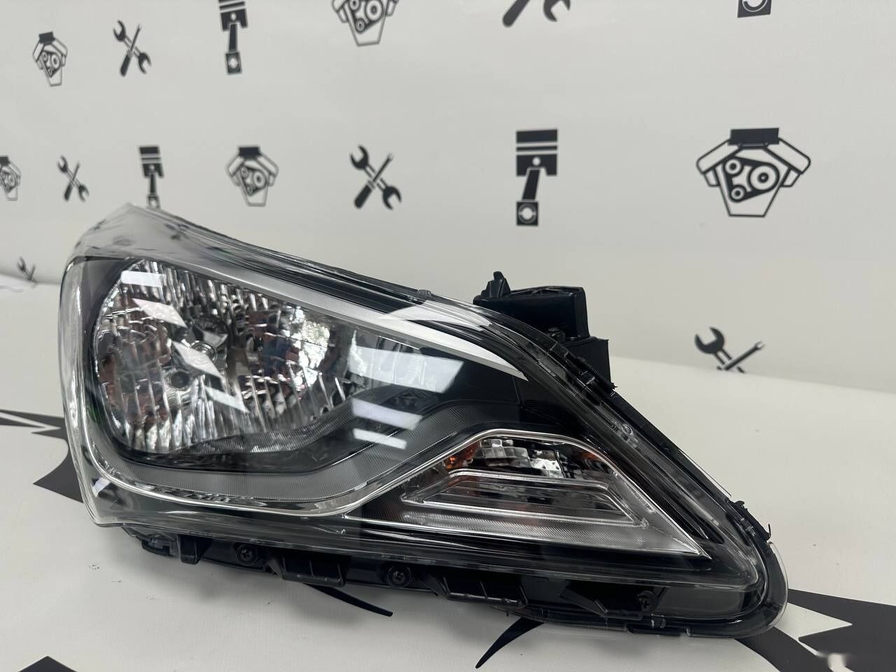 Солярис1 14-16 - Фара правая (эл. корр.) O.E.M. арт. OEM0002FR