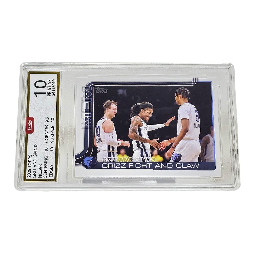 Карточки коллекционные Topps