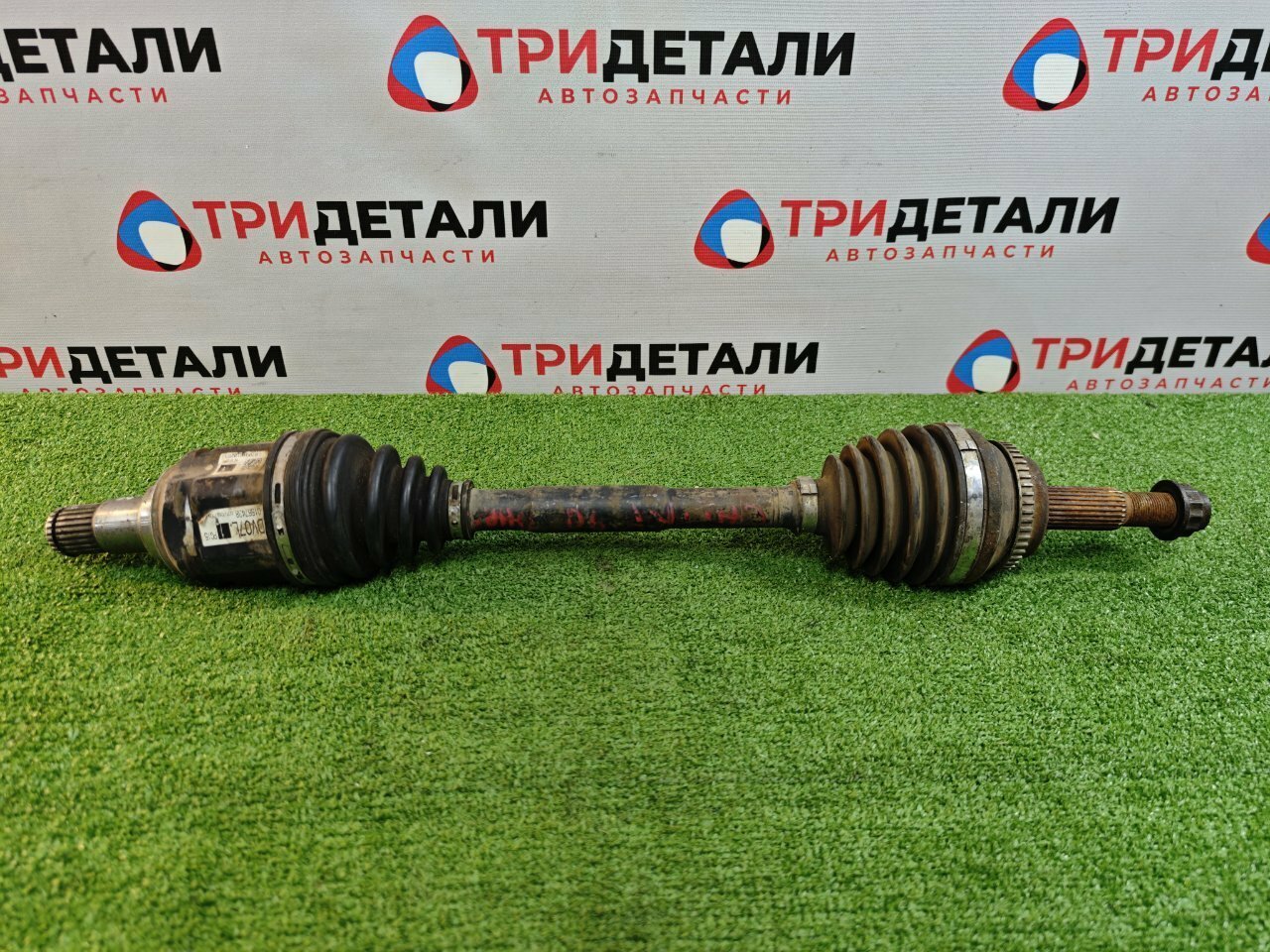 Привод Toyota RAV4 2006 перед. лев. (б/у)