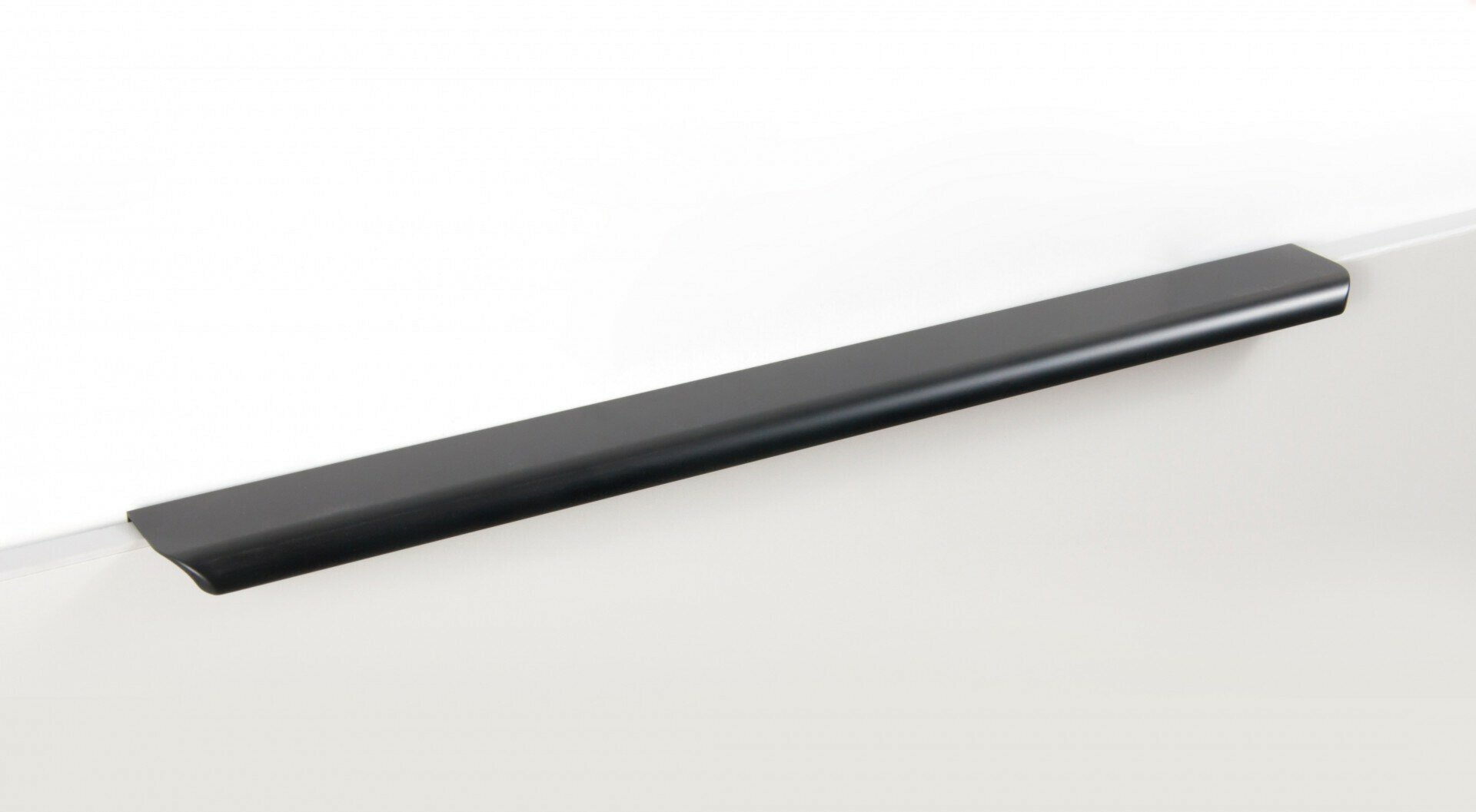 Мебельная ручка MONTE RT110BL.1/000/900, торцевая, матовый чёрный