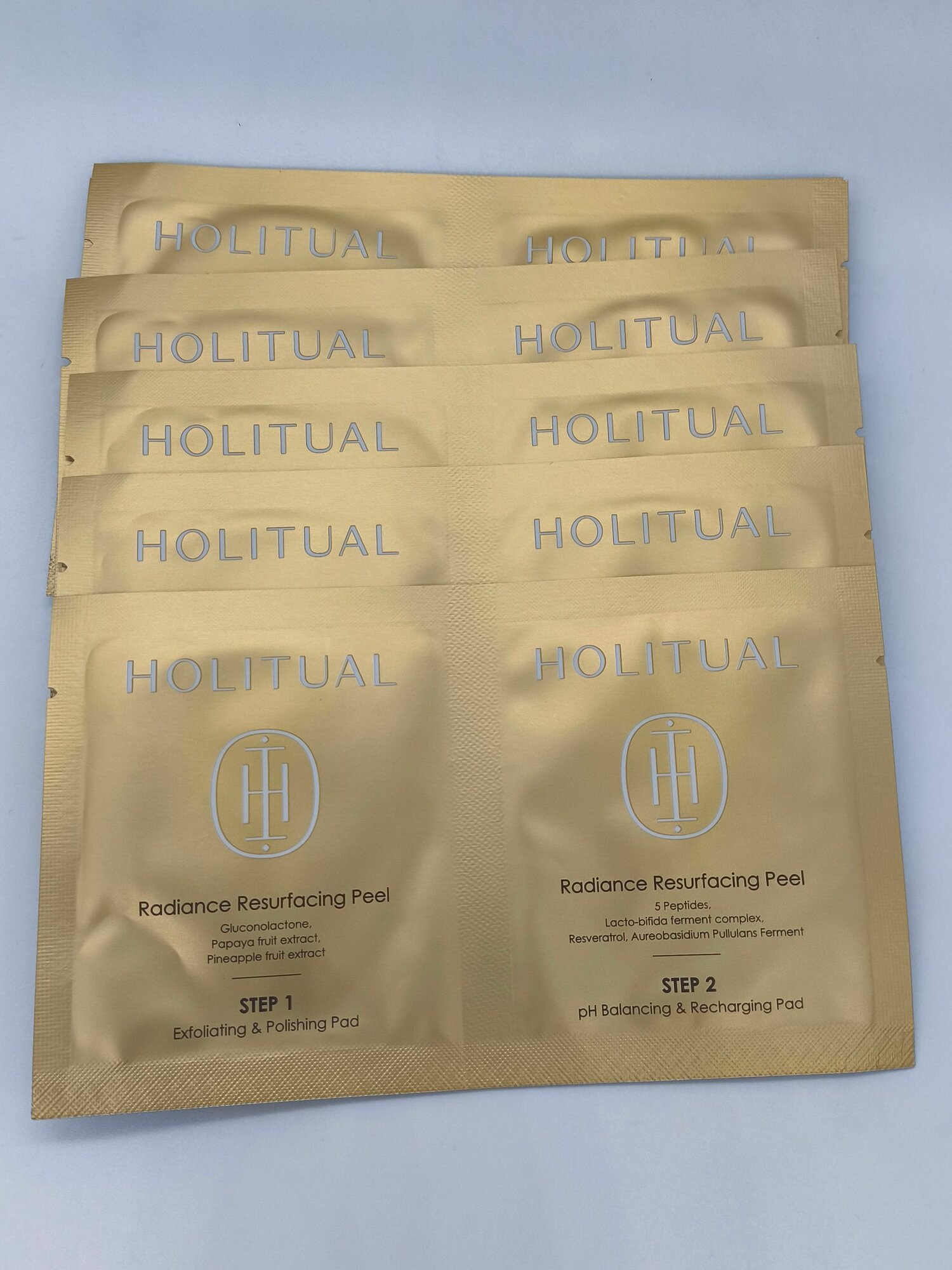 Amore Pacific Holitual 2 - Этапные Пилинг Пэды 5 пар Radiance Resurfacing Peel