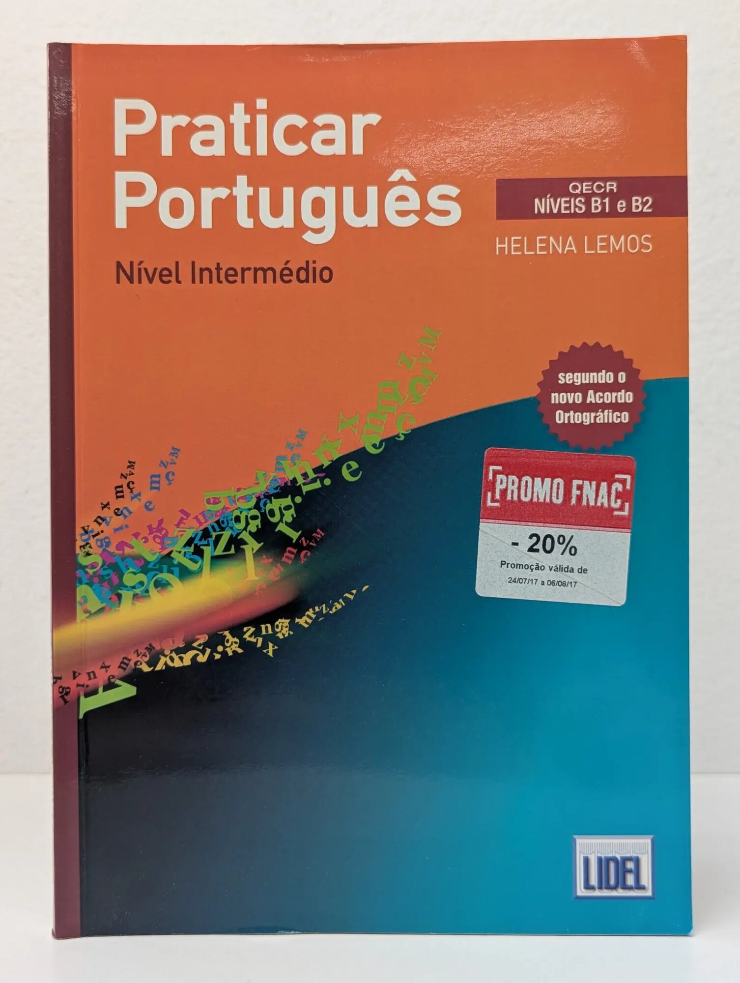Praticar Portugues. Nivel Intermedio Lemos Helena 2011