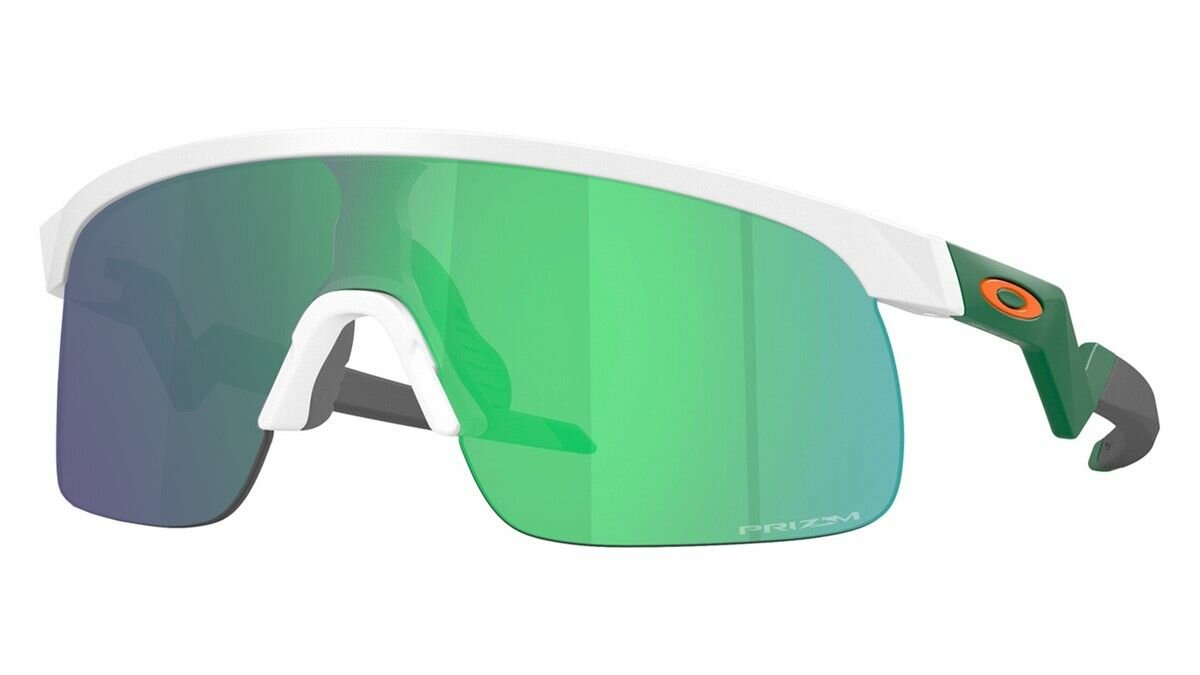 Солнцезащитные очки Oakley