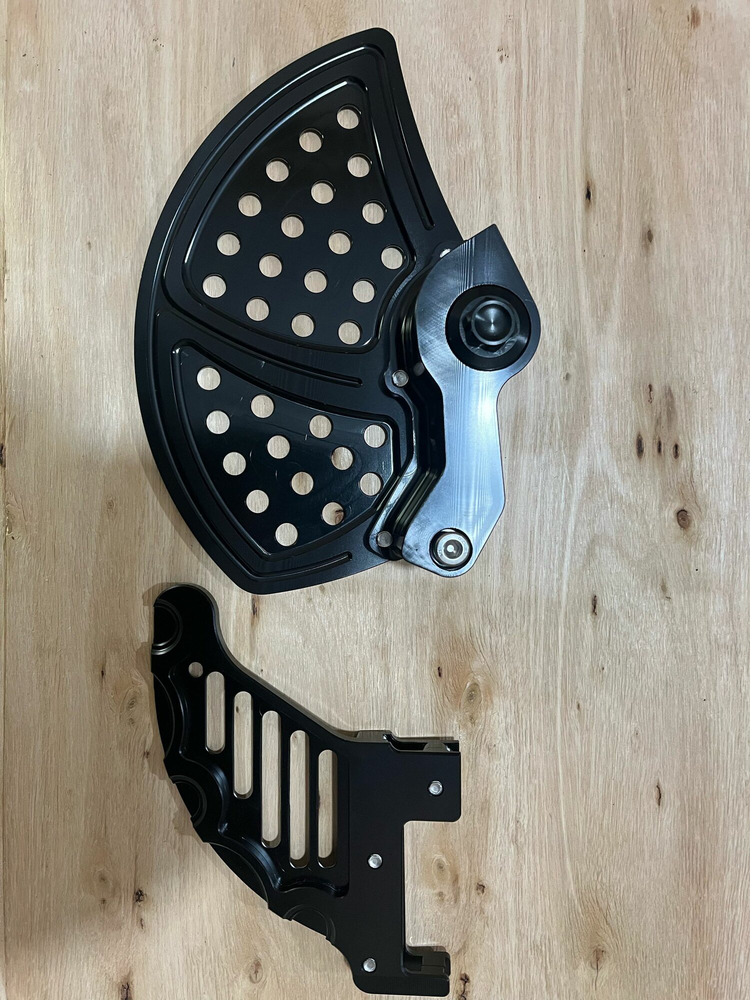 Защита тормозных дисков для КТМ , Husqvarna, Gasgas, GR8, Hengjian, Progasi , STN, Kews, Aj1 , Progasi и др