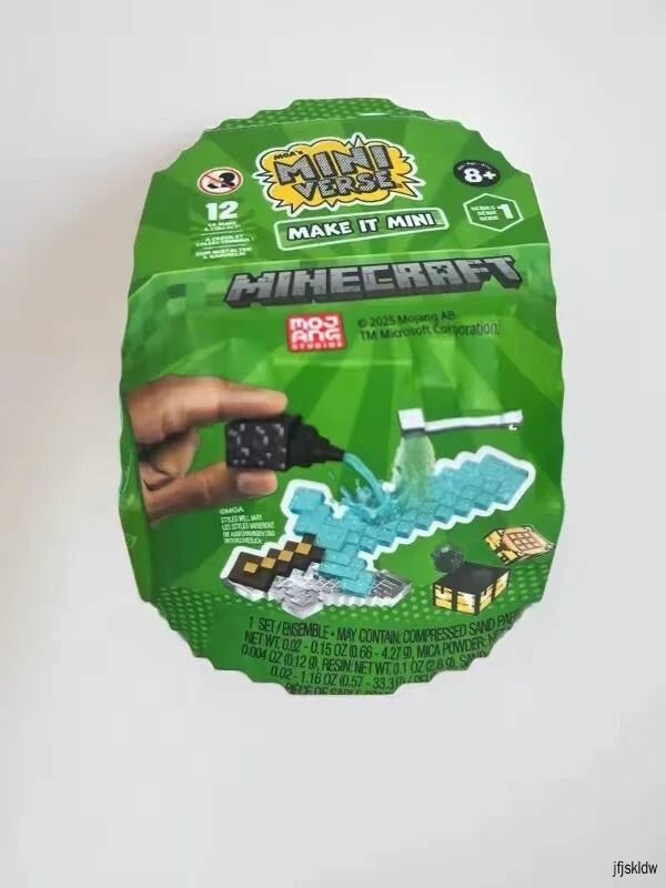 Сюрприз-шарик MINI VERSE Minecraft, скрытый бокс-шар DIY, 1 шт — фото 1