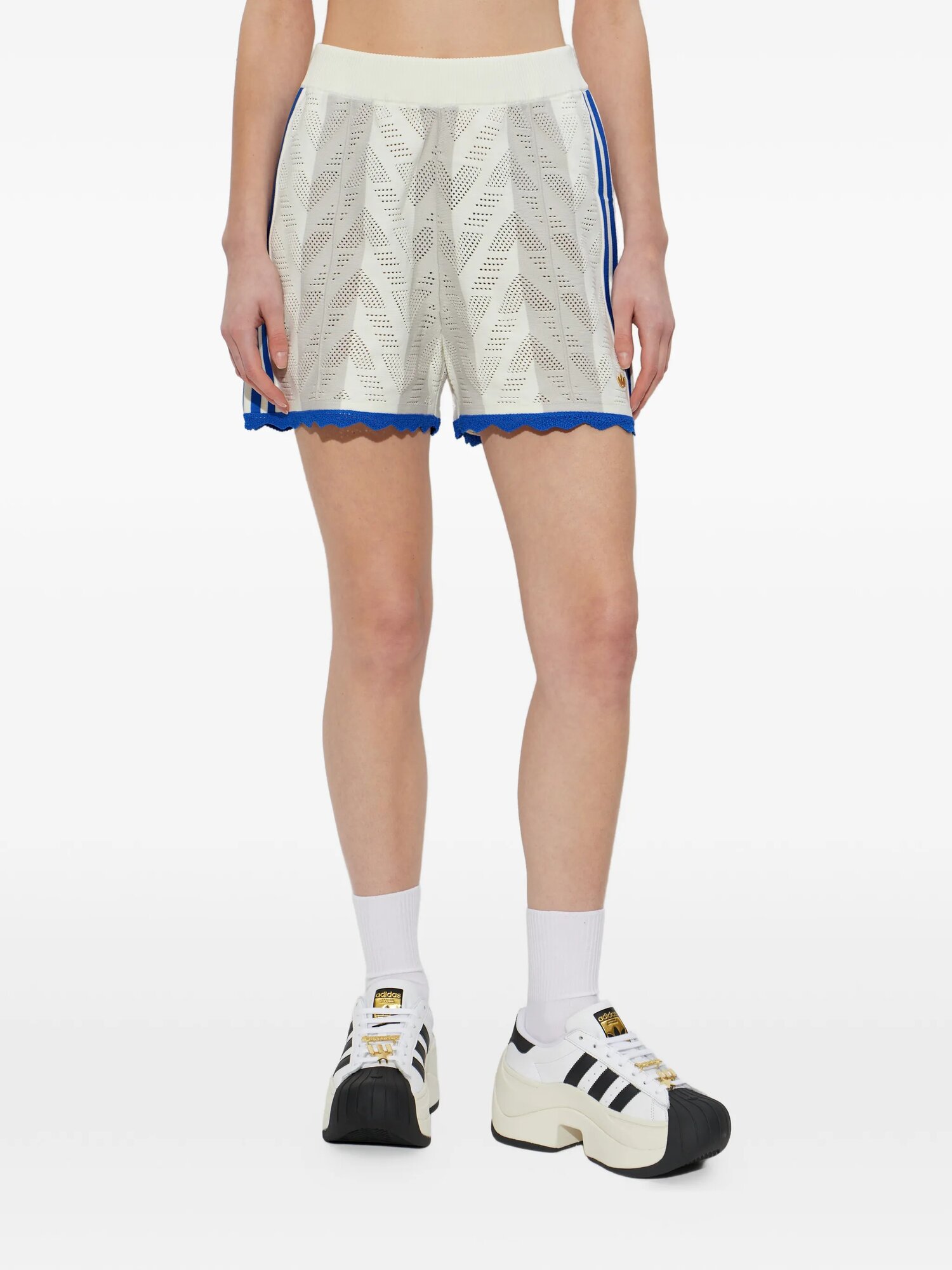 Шорты adidas Firebird mini shorts, размер 2XS, white — фото 1